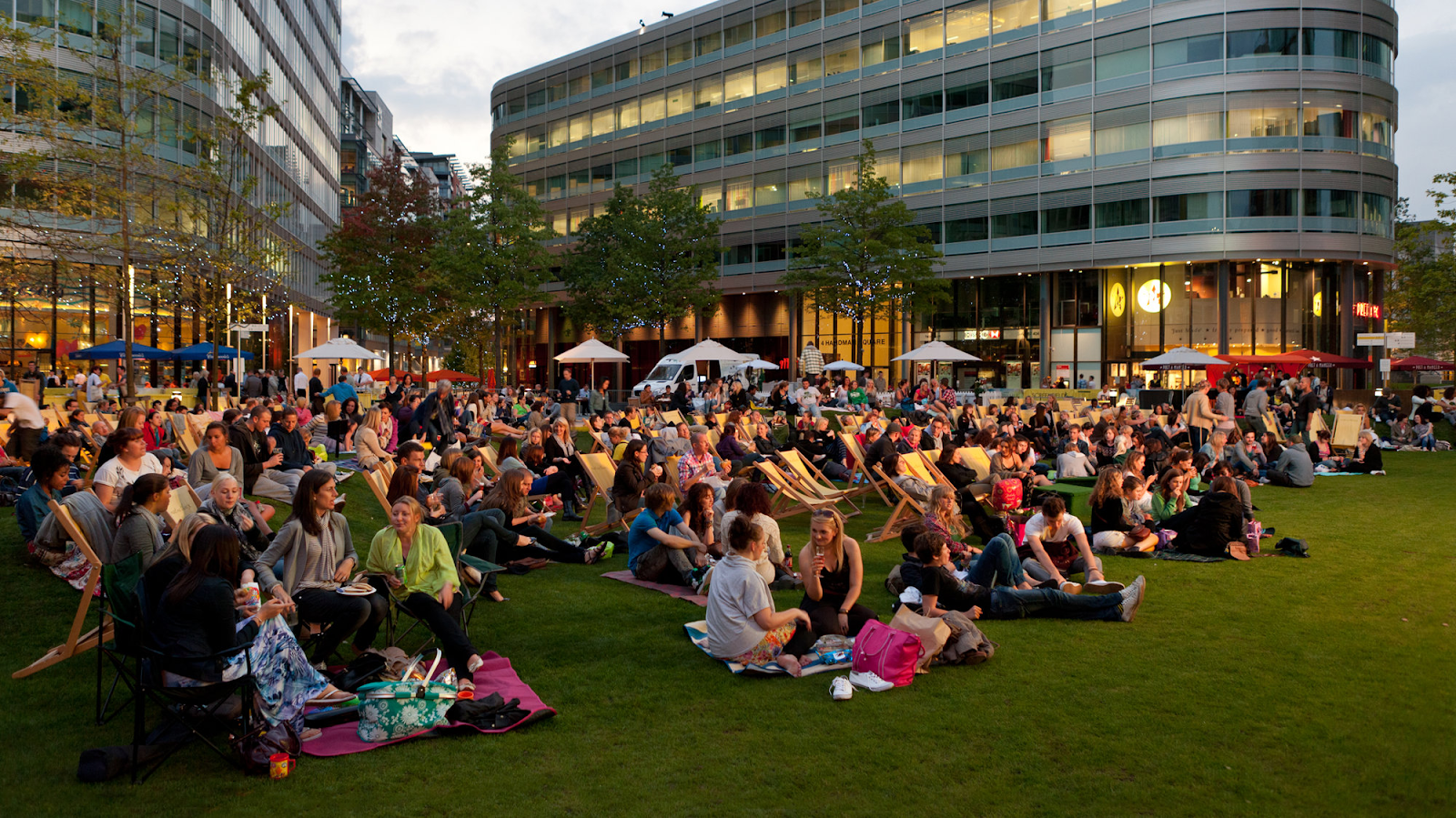 Reclamation and gentrification. How does Manchester revive its ...